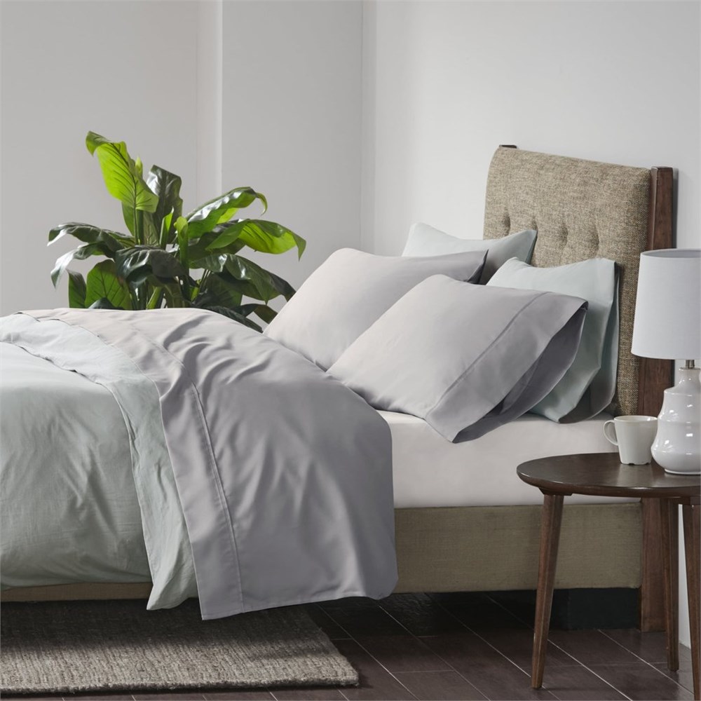 702 Auctions - Beautyrest 600 Thread Count Cooling Cotton Rich Sheet Set